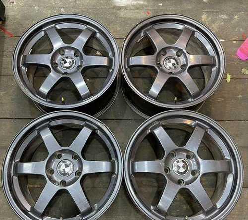 Rays volk TE37 17x8,0+40 5x120