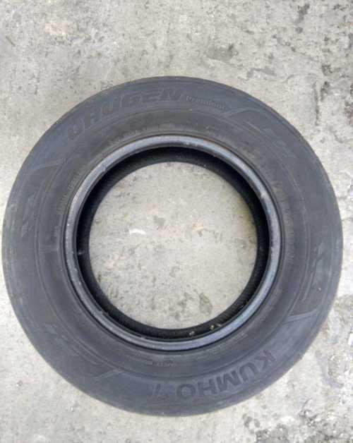 Kumho crugen Premium 225/70 R16