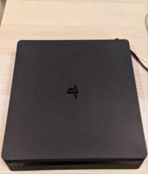 PlayStation 4 slim 500gb