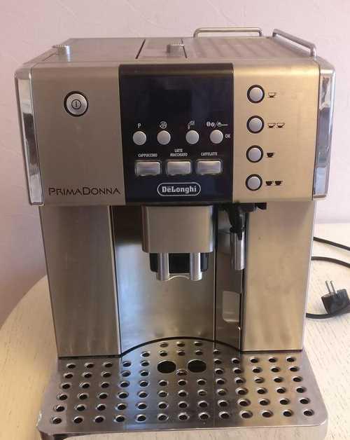 Кофемашина Delonghi PrimaDonna 6600