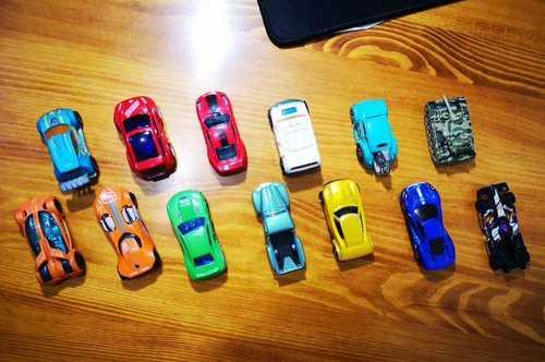 Машинки Hotwheels хотвилс