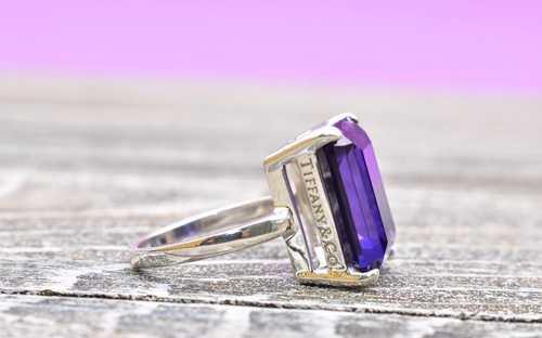 Кольцо Tiffany Sparklers Amethyst Coctail Ring