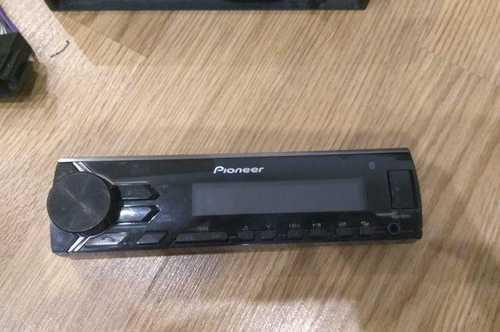 Автомагнитола Pioneer MVH-390BT