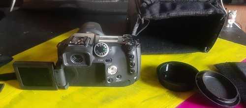 Canon PowerShot Pro1