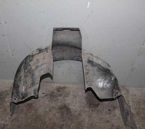 Подкрылок задний левый honda Accord VII 2003-2007