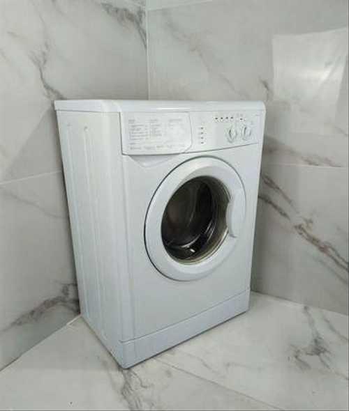 Стиральная машина indesit wisl103