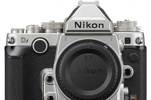 Nikon DF body silver
