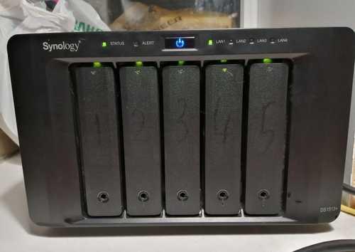 Сетевое хранилище NAS Synology DS 1513+