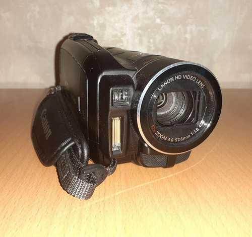Видеокамера canon HG20