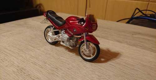 Мотоцикл BMW 1/18 Maisto