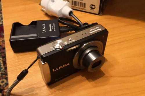 Компактный фотоаппарат Panasonic FX500