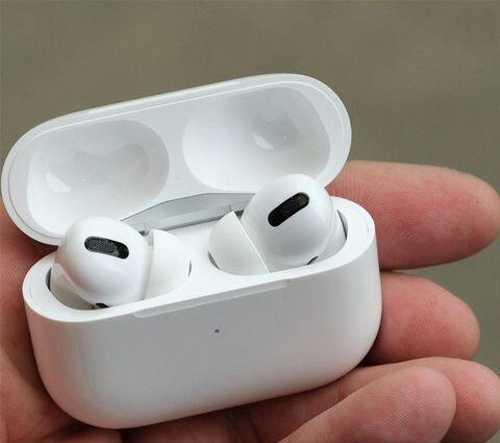 Беспроводные наушники AirPods Pro