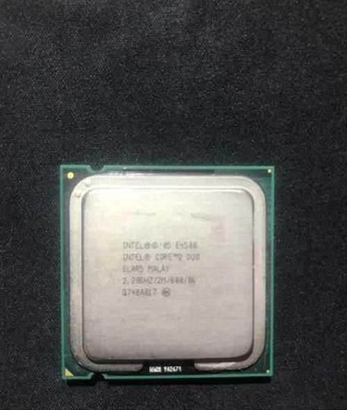 Intel Core2Duo E4500 (2 x 2.2Ghz / Socket 775)