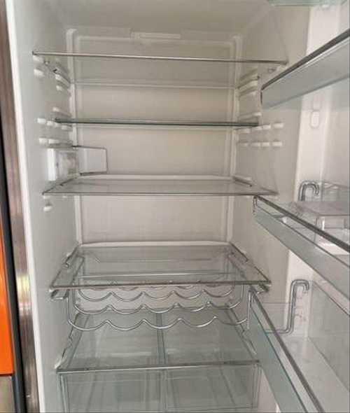 Холодильник бу Miele