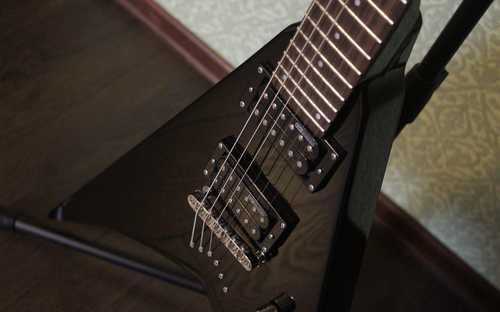 Электрогитара ESP LTD V-40