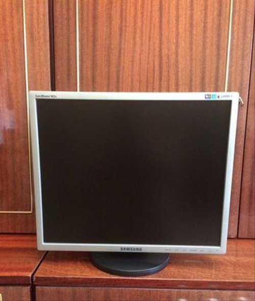 Монитор Samsung943в