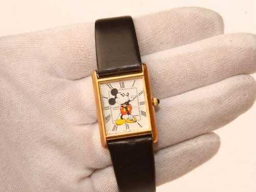 Mickey Mouse Мужские Часы Хомаж на Картье V501-5C9