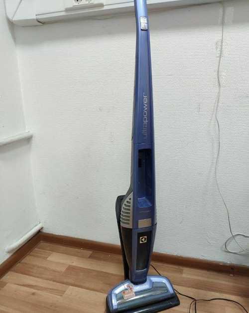 Пылесос Electrolux ZB5011