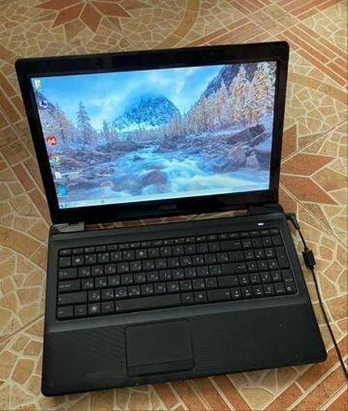 Ноутбук для дома или офиса Asus X52F на Core i3