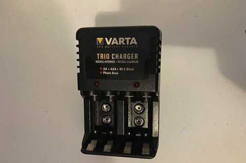Зарядное устройство Varta Photo Accu Charger 57039