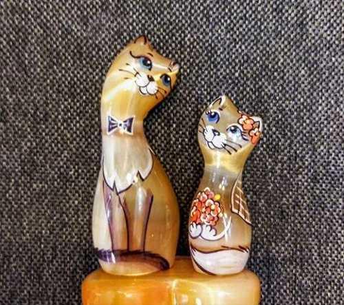 Статуэтки кошек и котов из камня селенита новые