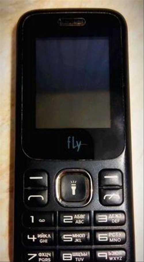 Телефон Fly FF177