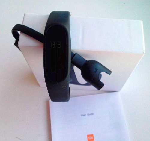 Xiaomi MiBand 2 фитнес-браслет