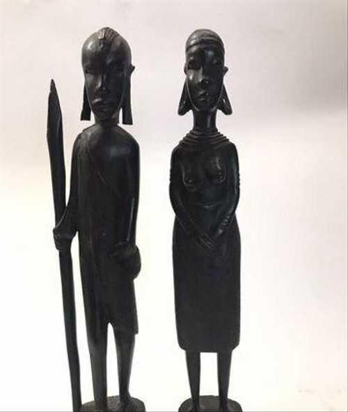 Африканские статуэтки, черное дерево