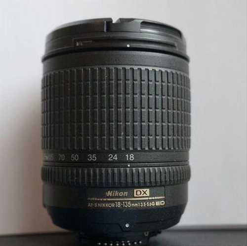 Nikon DX AF-S Nikkor 18-135mm 1:3.5-5.6