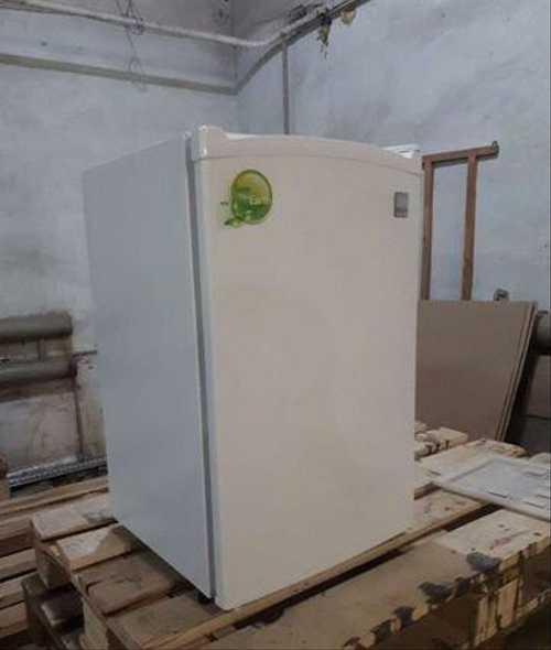 Холодильник компактный Daewoo