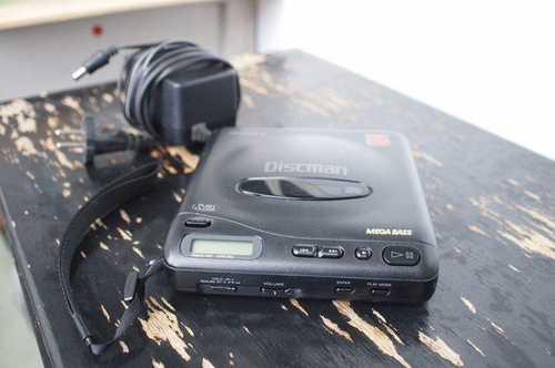 CD-плеер Sony Discman D-11 "Mega Bass"
