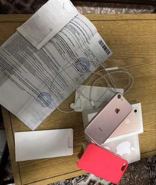 Телефон iPhone7-128гб