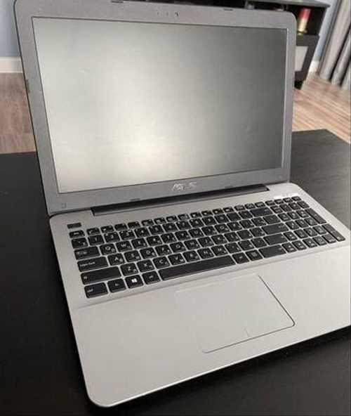 Ноутбук asus x555l