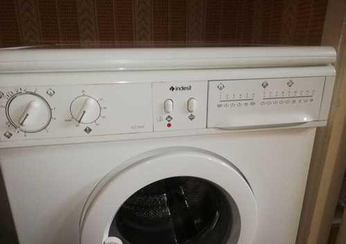 Стиральная машина Indesit 421XW