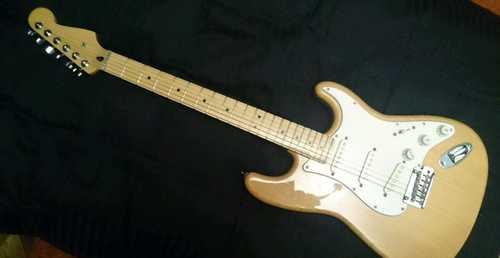 Гитара stratocaster custom