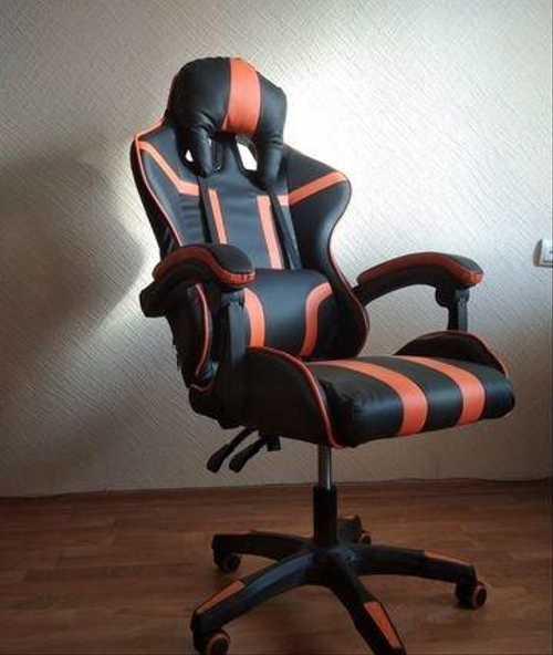 Игровое кресло(черно-оранжевое)