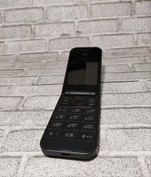 Телефон Nokia Flip черный, 4G LTE