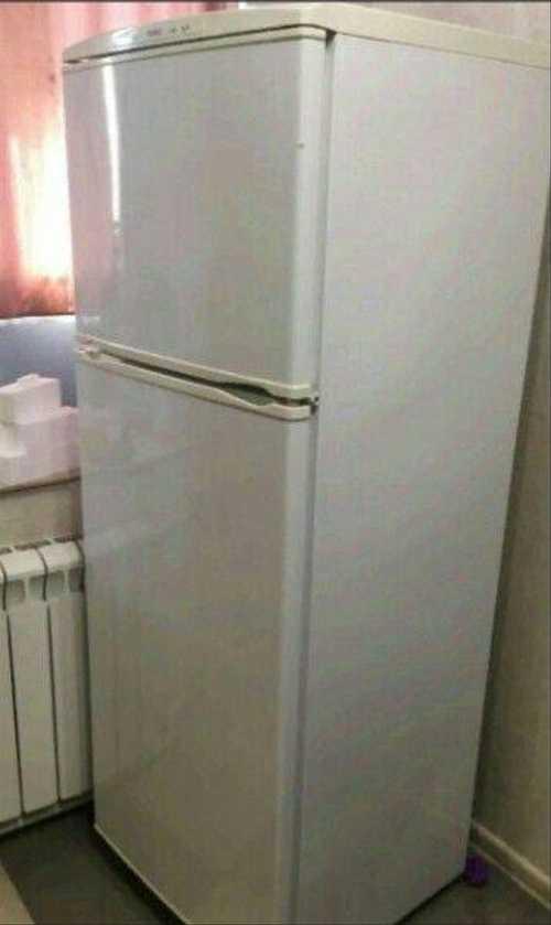 Avito челябинск б у. Продается холодильник. Холодильник с рук. Холодильник б/у. Бэушные холодильники.