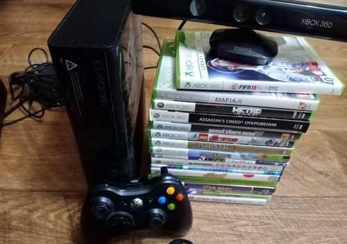 Xbox 360+kinect+17игр и 2 джостика