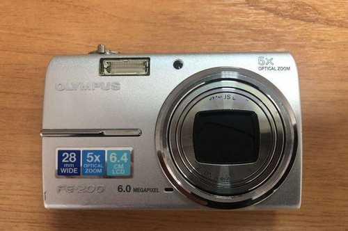 Цифровая камера Olympus FE-200