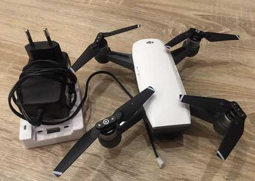 Квадрокоптер DJI Spark