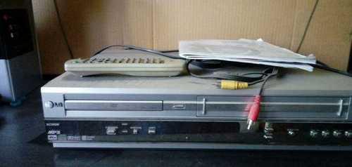 DVD плеер видеомагнитофон LG DC592W