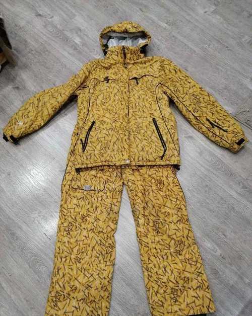 Костюм для борда и лыж 686