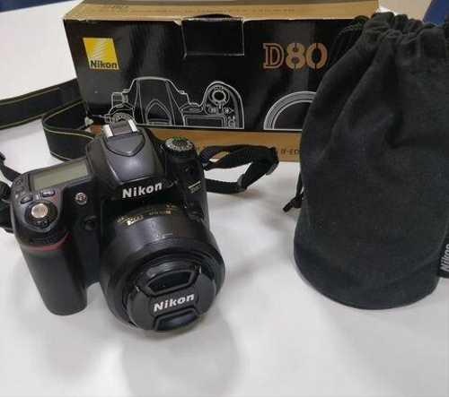 Nikon D80 kit 18-135 + 35mm 1.8