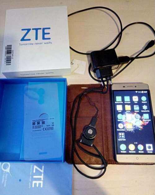 Телефон ZTE blade a711