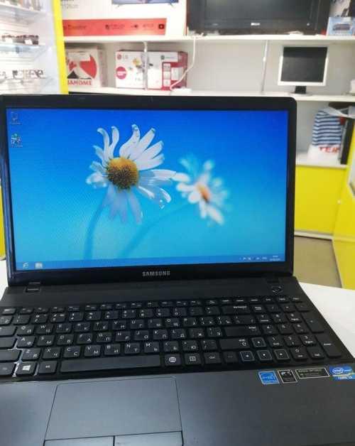 Ноутбук Samsung NP300E