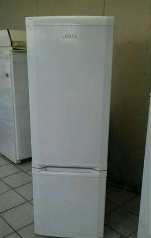 Холодильник двухкамерный beko. Гарантия 3 мес