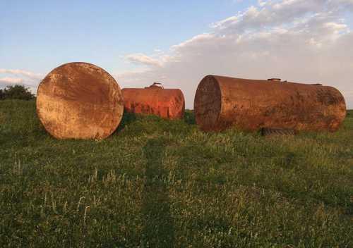 Емкость, бочка, цыстерна 25куб и 50куб