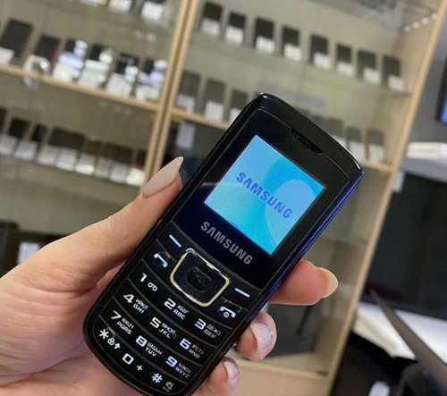 SAMSUNG E1100