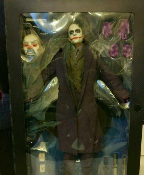 The Joker 16 scale deluxe collector figure(коллекц
